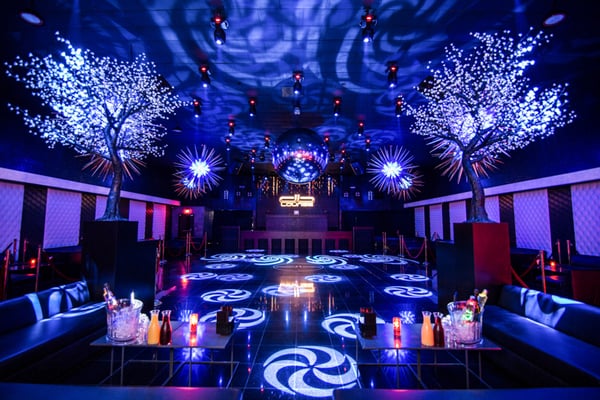 CLUB DB LOUNGE - Updated July 2025 - 3387 Photos & 444 Reviews - 8206 ...