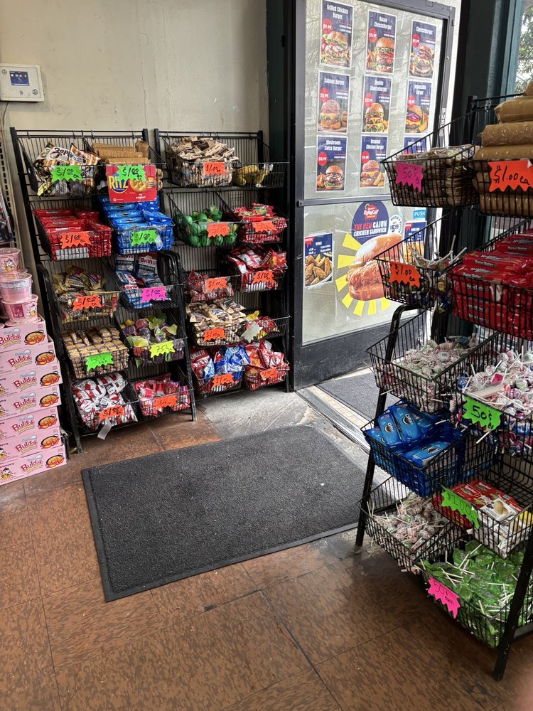 E-Z STOP DELI - Updated October 2025 - 44 Photos & 178 Reviews - 2233 ...