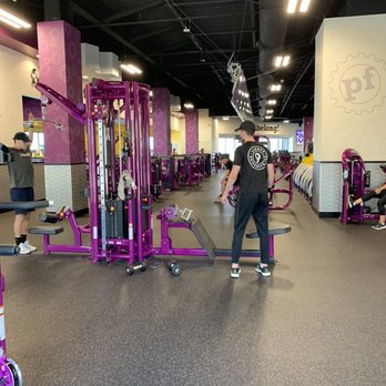 PLANET FITNESS - Updated October 2024 - 49 Photos & 43 Reviews - 345 S ...