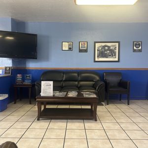 PENNY PINCHER - Updated January 2026 - 53 Reviews - 2401 W Van Buren St ...