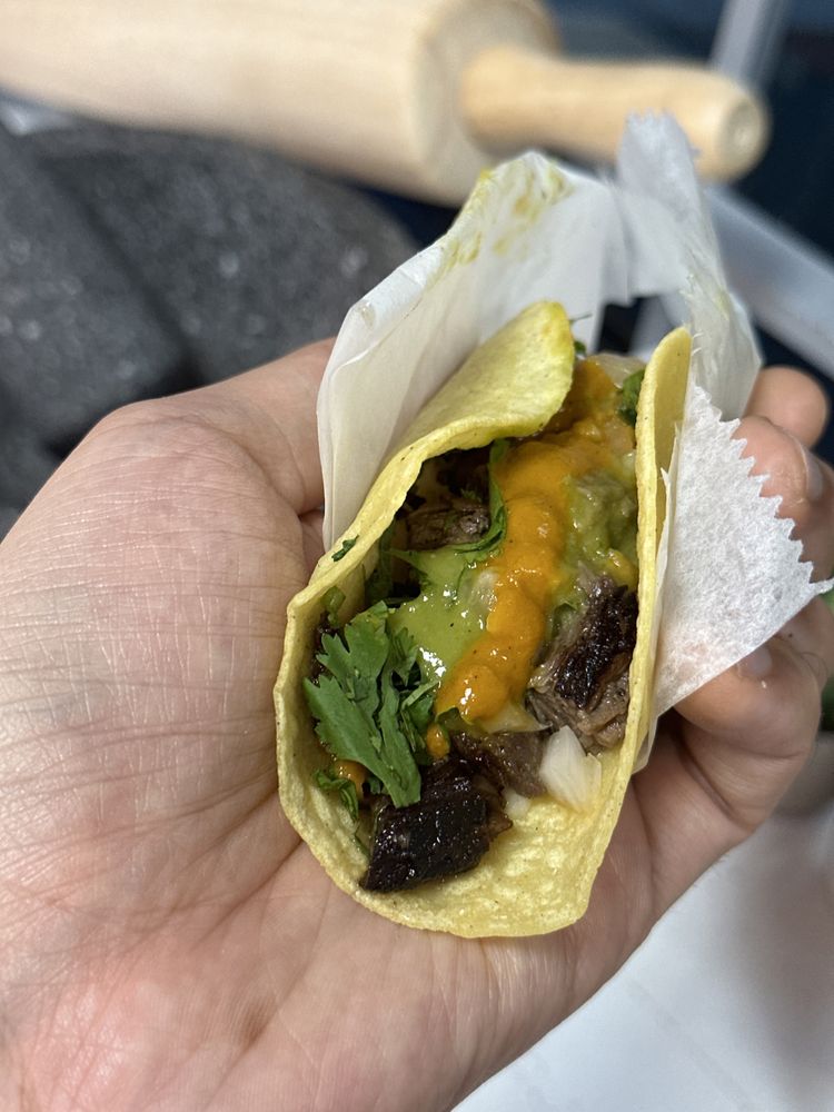 LOS CINCO TACOS - 711 Florida Ave NW, Washington, District of Columbia ...