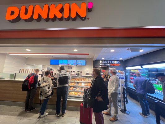 DUNKIN’ - Updated December 2024 - 36 Photos & 52 Reviews - 10 ...