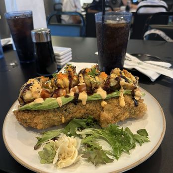 WAVE ASIAN BISTRO & SUSHI - Updated May 2025 - 2200 Photos & 809 ...