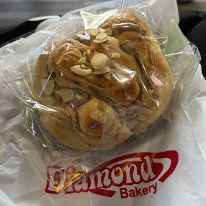DIAMOND BAKERY - 382 Photos & 192 Reviews - 4255 Spring Mountain Rd ...