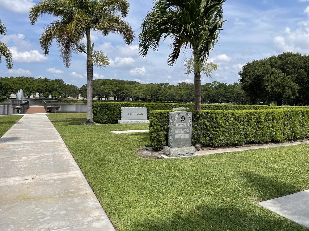 ETERNAL LIGHT MEMORIAL GARDENS - Updated December 2025 - 23 Photos & 49 ...