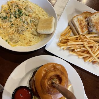 MAD CAPPER SALOON & EATERY - Updated December 2024 - 201 Photos & 155 Reviews - 224 Main St S ...