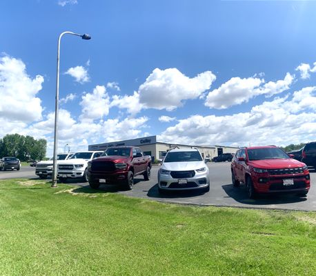 COLBY CHRYSLER CENTER - Updated December 2025 - 12 Photos - 820 S ...