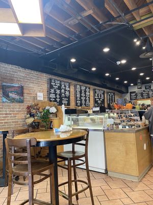DT’S BLUE RIDGE JAVA - 25 Photos & 60 Reviews - 169 Locust St, Spruce ...