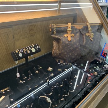 REPEAT PERFORMANCE - Updated December 2025 - 38 Photos & 65 Reviews ...