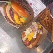 COWBAR BURGERS & FRIES - 129 Photos & 120 Reviews - Burgers - 411 W ...