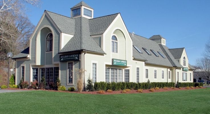 ANDREA RUDKOWSKI - CLOSER REAL ESTATE - Updated March 2024 - 56 Hilltop ...