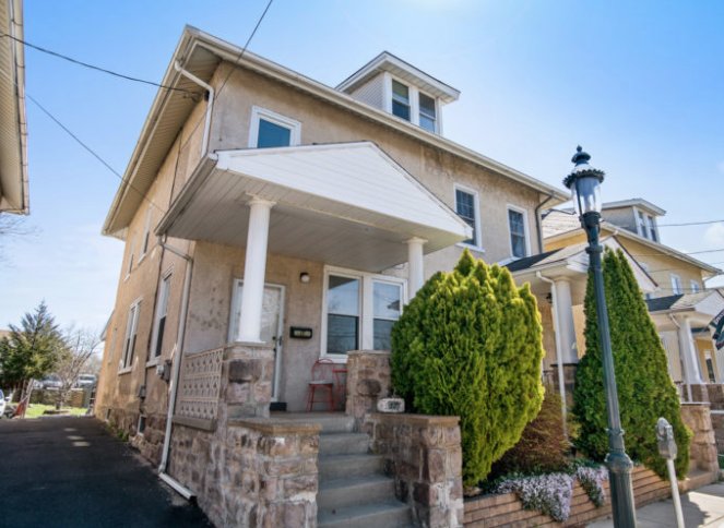 ALLISON WOLF - BHHS FOX & ROACH, REALTORS - 721 Skippack Pike, Blue ...