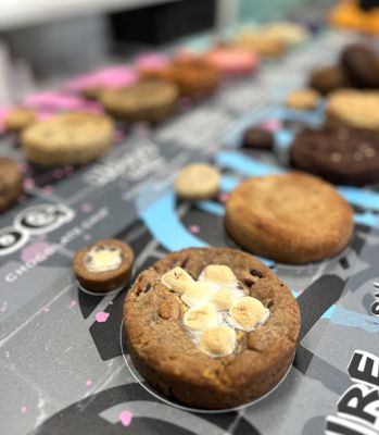 COOKIE PLUG - Updated October 2025 - 92 Photos & 49 Reviews - 507 E ...