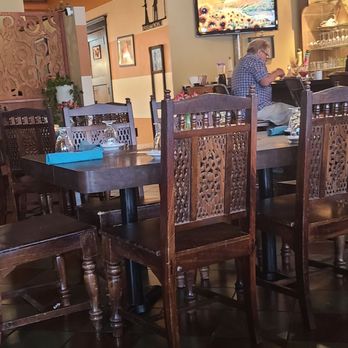 ZOOROONA - Updated December 2025 - 198 Photos & 204 Reviews - 1710 W ...