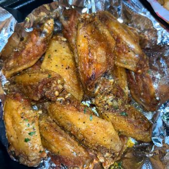 BUFFALO BOSS BROOKLYN’S FINEST WINGS - Updated July 2025 - 45 Photos ...