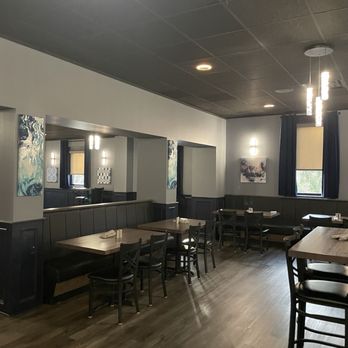 7 TWELVE TABLE & TAPHOUSE - Updated October 2025 - 37 Photos & 27 ...