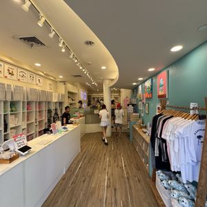 DFS WAIKIKI - Updated January 2026 - 70 Photos - 330 Royal Hawaiian Ave ...