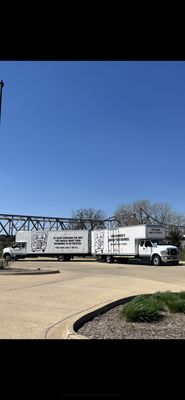 TWO MEN AND A TRUCK PEORIA - Updated June 2024 - 22 Photos & 13 Reviews ...