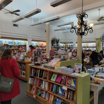 LEFT BANK BOOKS - Updated December 2025 - 95 Photos & 164 Reviews - 399 ...