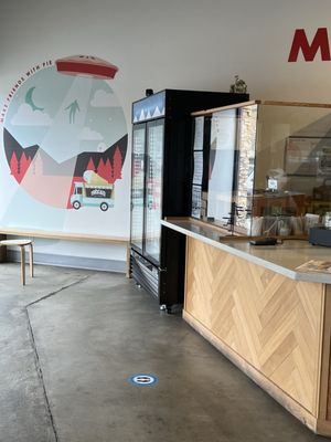 PARACHUTE ICE CREAM - Updated June 2026 - 735 Goldstream Avenue ...