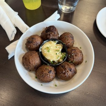 THE MASH HOUSE - Updated November 2025 - 247 Photos & 140 Reviews - 10 ...