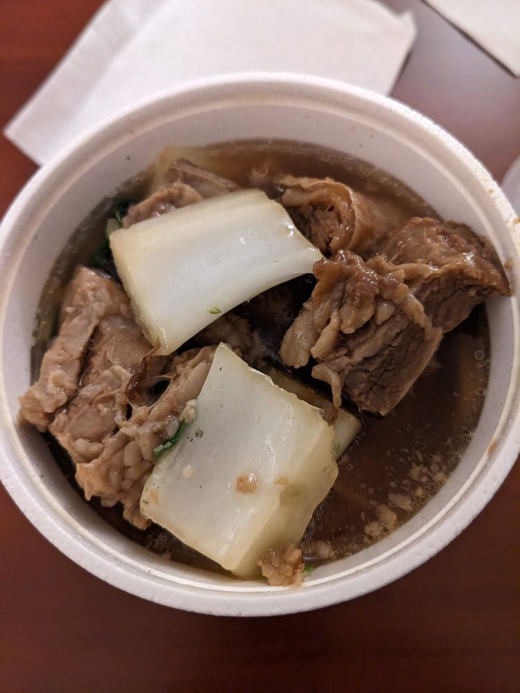 SILVER WOK - Updated January 2026 - 22 Photos & 32 Reviews - 373 King ...