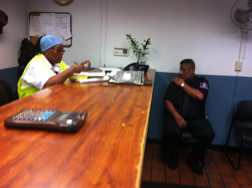 UPS CUSTOMER CENTER - Updated June 2026 - 63 Reviews - 325 W Houston St ...
