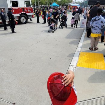 LEWIS LIBRARY AND TECHNOLOGY CENTER - Updated October 2025 - 94 Photos ...