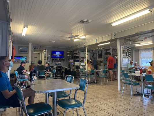 STARFISH RESTAURANT - 65 Photos & 89 Reviews - 3027 Hwy 1, Grand Isle ...