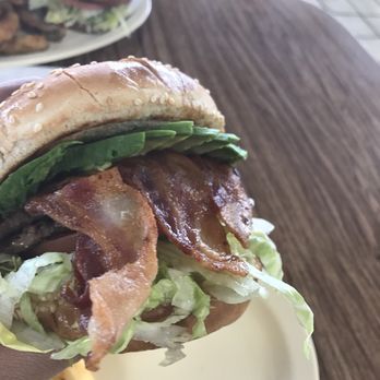 RIVERWALK BURGERS AND GRILL - Updated December 2024 - 114 Photos & 166 ...
