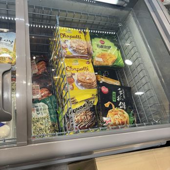 KIMCHI MART - Updated June 2024 - 104 Photos & 22 Reviews - 2693 N ...