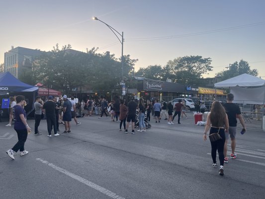 DO DIVISION STREET FEST - Updated December 2025 - 52 Photos & 62 ...