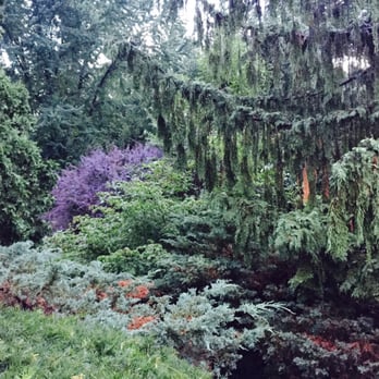 ALEXANDER MUIR MEMORIAL GARDENS - Updated June 2026 - 46 Photos - 2901 ...