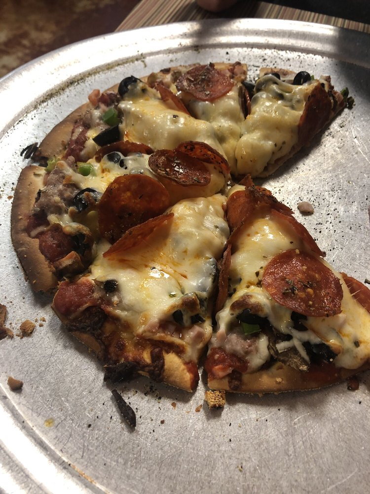 DWIGHT PIZZA - 28 Photos & 65 Reviews - 20 Burbeck Dr, Dwight, IL - Yelp