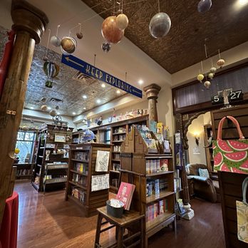 WELLINGTON SQUARE BOOKSHOP - Updated December 2025 - 95 Photos & 54 ...