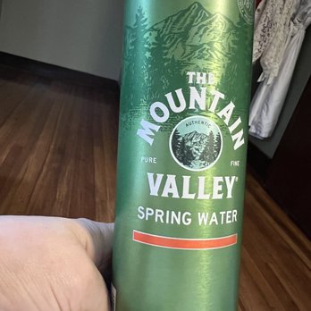MOUNTAIN VALLEY SPRING WATER - Updated August 2025 - 49 Photos & 32 ...