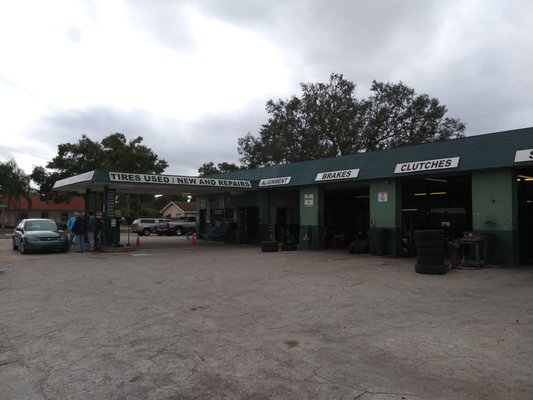 ACE TIRE & AUTO REPAIR - Updated November 2025 - 17 Photos & 55 Reviews ...