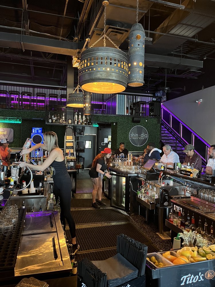 SHIN DIG - 33 Photos & 19 Reviews - Lounges - 22250 Bulverde Rd, San ...