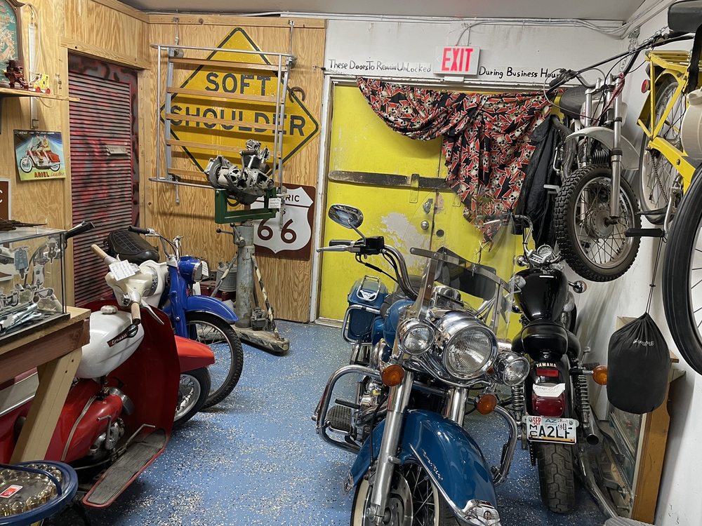 Historic Seligman Sundries, Seligman | Roadtrippers