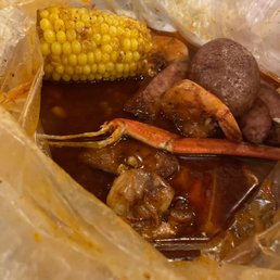 PIER 88 BOILING SEAFOOD & BAR - Updated September 2025 - 984 Photos ...