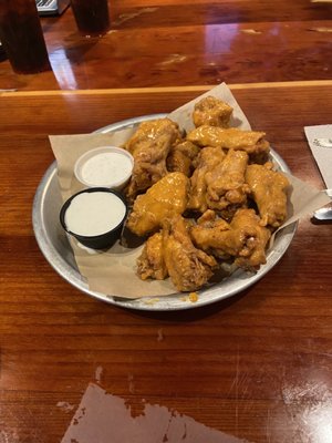 HOOTERS - Updated July 2024 - 74 Photos & 131 Reviews - 10620 Metcalf ...