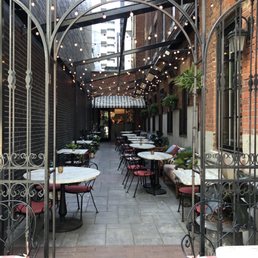 LAPINOU - Updated October 2025 - 181 Photos & 61 Reviews - 642 King ...