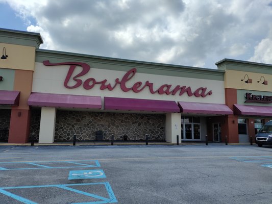 BOWLERAMA - Updated January 2026 - 18 Photos & 17 Reviews - 3031 New ...