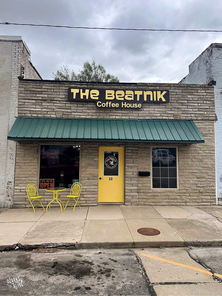 THE BEATNIK COFFEE HOUSE - Updated December 2025 - 10 S Main St ...
