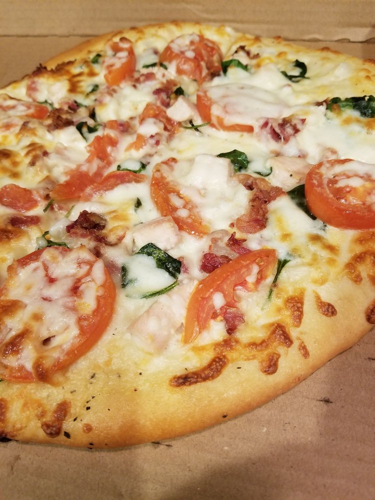 CASCADE PIZZA - 21 Reviews - Pizza - 203 W Main St, Elma, WA ...