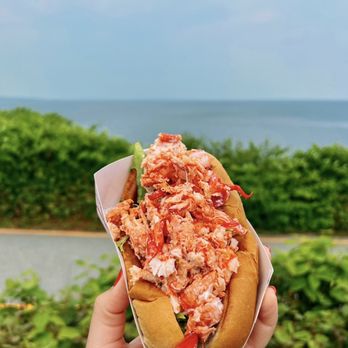 MONAHAN S CLAM SHACK TEMP. CLOSED Updated January 2025 562 Photos 557 Reviews 190 Ocean Rd Narragansett Rhode Island Seafood Restaurant Reviews Phone Number Yelp