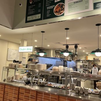 DIG INN - Updated January 2026 - 150 Photos & 65 Real Reviews - 44743 ...