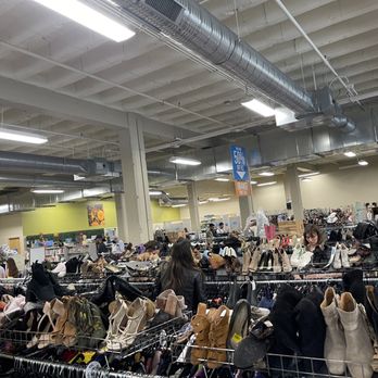 GOODWILL STORE & DONATION CENTER - Updated November 2025 - 67 Photos ...