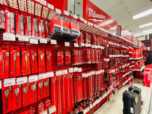 BUILDER’S BEST DO IT CENTER - Updated September 2025 - 3798 Luker Rd ...