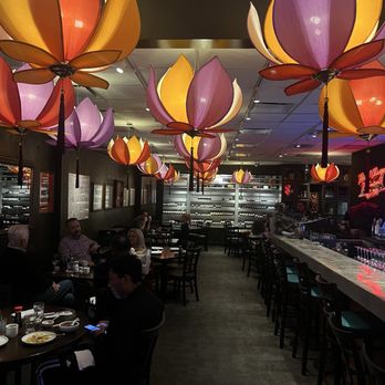 TROPICAL CHINESE RESTAURANT - Updated July 2025 - 1468 Photos & 1076 ...